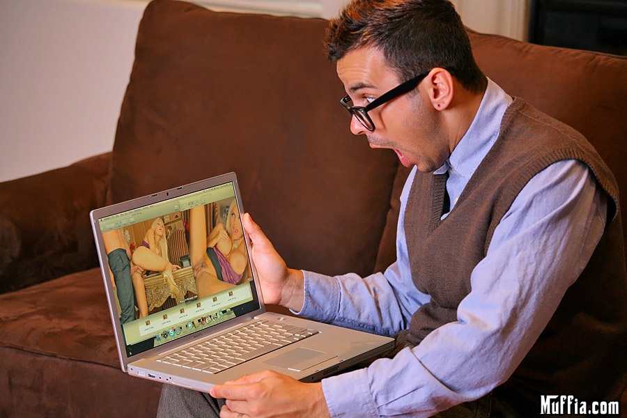 Big Dicks Rachel Roxx Laptop Did Not Work Xxx Dessert Picture 4